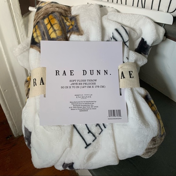 Rae Dunn | Bedding | Rae Dunn Home Sweet Haunted Home Blanket Pillow ...